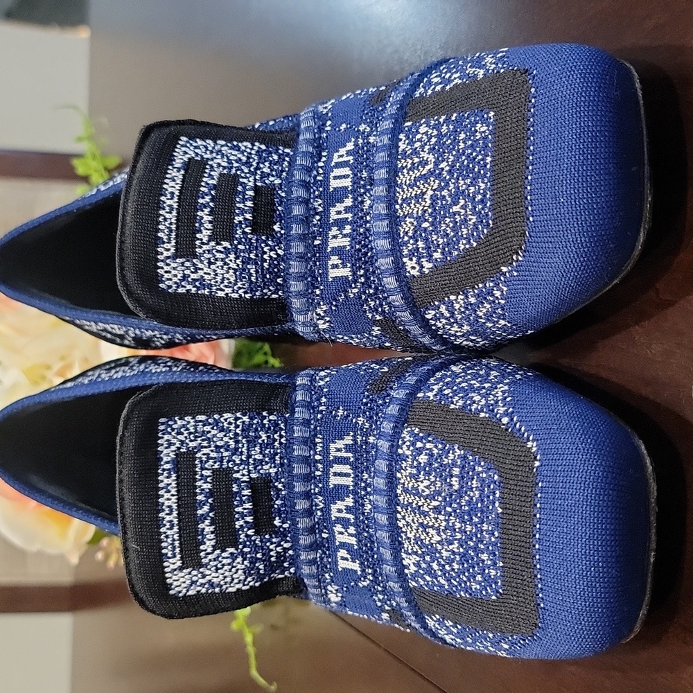 Authentic Prada Jacquard Pump Shoes - Gem